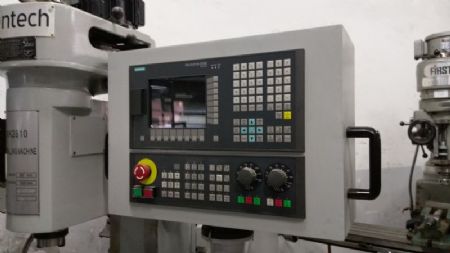 COGENTECH | XK 2810 | CNC Freze Tezgahı Siemens D808 Kontrol Üniteli ...