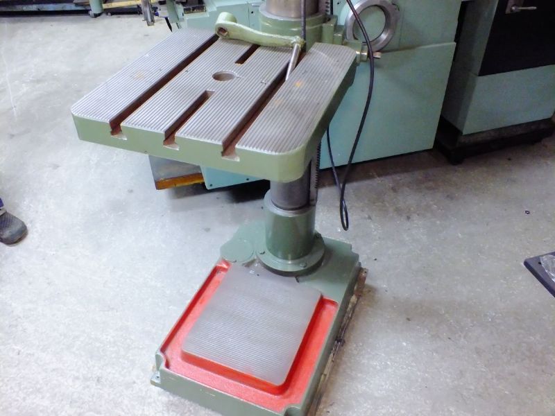 Kullanılmış 32ʹlik Matkap Tezgahı-Kremayerli Tabla | Makina Marketiniz